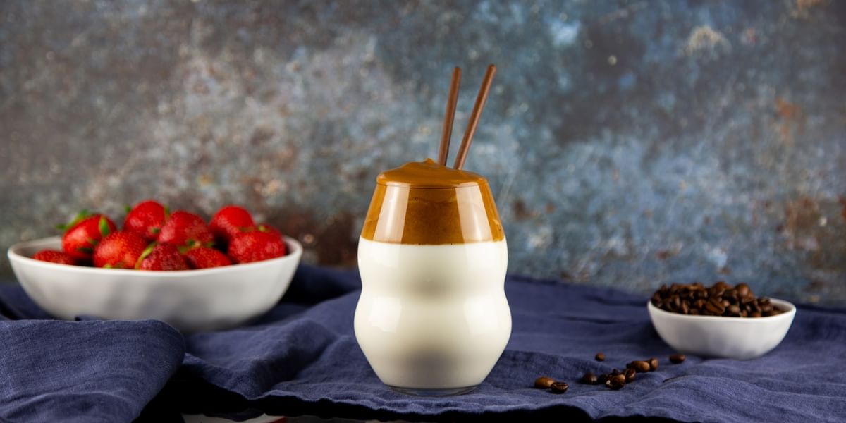 Dalgona Coffee – the tik tok coffee trend | RIEDEL