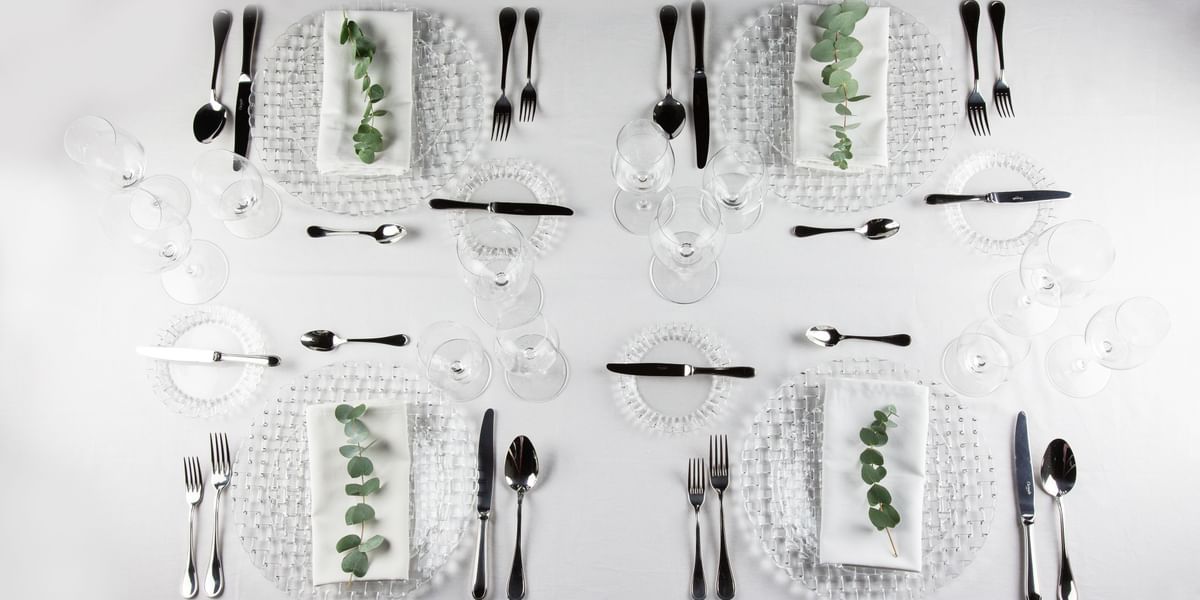 setting the table 2022